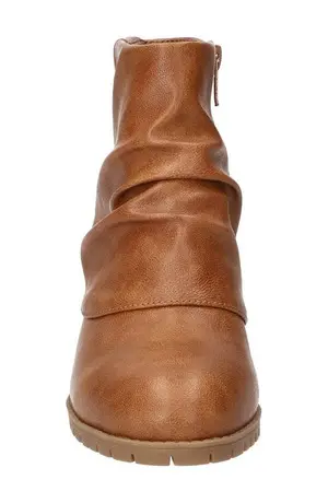 EASY WORKS BY EASY STREET Ambrose Bootie - Tan