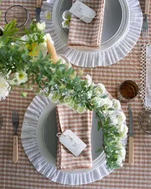 KD WEAVE Gingham Tablecloth - Tan