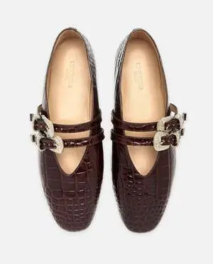 Le Monde Beryl Claudia Slipper