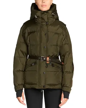 Women's Hiking Attire