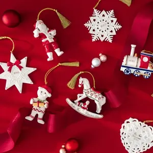 VILLEROY & BOCH Christmas Classics Annual Star Ornament 2025