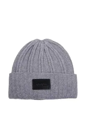 Max Mara Ribbed Beanie With Logo Patch - Grey