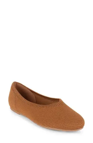 Women's Cognac Flats