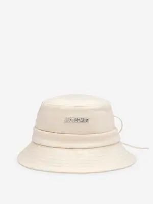 Jacquemus Le Bob Gadjo Bucket Hat - White