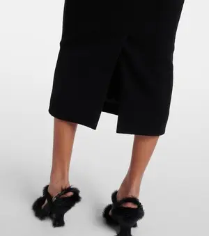 Dolce & Gabbana Virgin Wool Pencil Skirt - Black