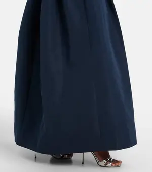 Oscar De La Renta Embellished Faille Gown