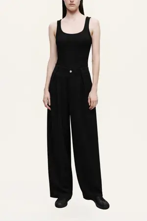 NOCTURNE High-rise Cigarette Trousers - Black