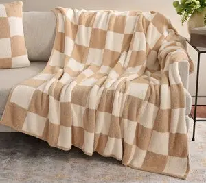 FIERCE HOME Cozy Knit 60' X 70' Checkered Throw - One-color