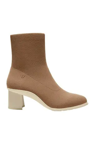 Vivaia Almond Toe Block Heel Running Boots - Brown
