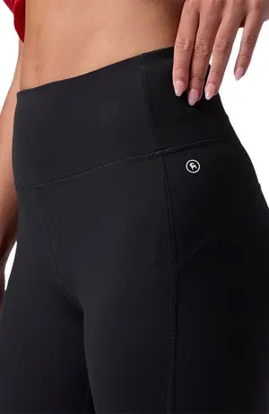 BACKCOUNTRY Destination Legging - Black