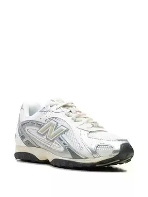 NEW BALANCE 204l Sneakers - Silver