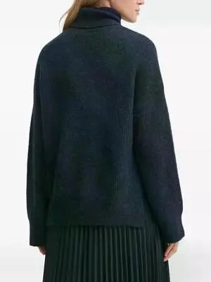 GESTUZ Turtleneck Long Sleeve Sweater