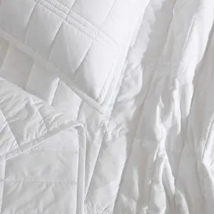 Calvin Klein Washed Percale Solid 3 Piece Quilt Set, King - White