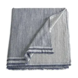 Calvin Klein Fine Weave Throw - Light Grey