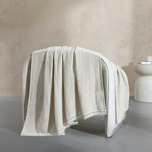 Calvin Klein Fine Weave Throw - Natural