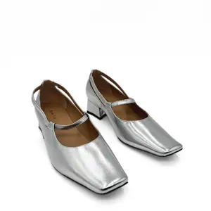 AMIE RAFA Manna Leather Pumps - Silver