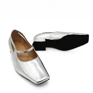 AMIE RAFA Manna Leather Pumps - Silver