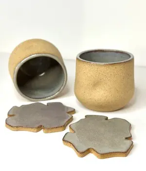 MIKKARBO Cup Setset Of 2 Cups + 2 Coasters