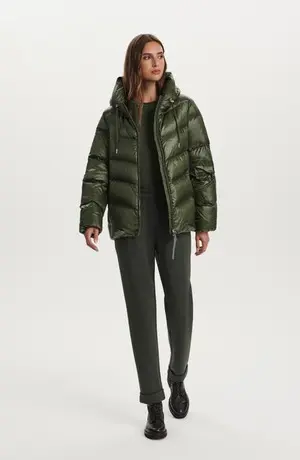 Varley Madelina Down Puffer Jacket