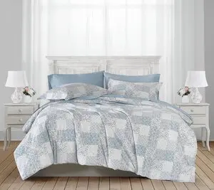 THE FARMHOUSE BY RACHEL ASHWELL English Garden King Comforter - One-color