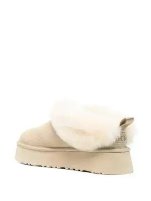 UGG Shearling Platform Boots - Neutrals