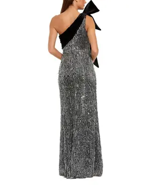 Mac Duggal Embellished Sequin Gown With Bow