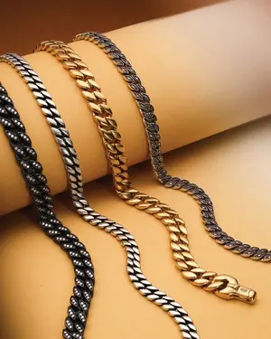 David Yurman Curb Chain Bracelet With Diamonds