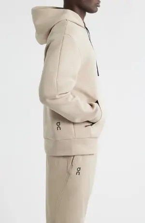 On Focus Technical Hoodie - Desert