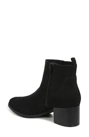 LIFESTRIDE Dazzle Bootie