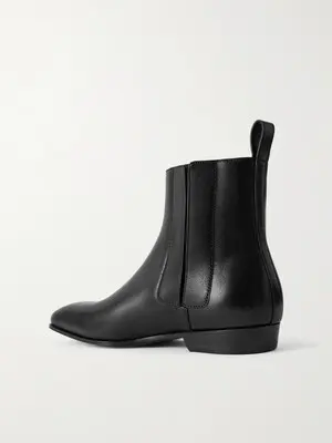 Manolo Blahnik Bruton 166 Leather Chelsea Boots