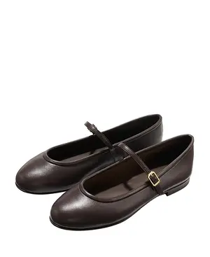 Margaux Lonnberg Round Toe Flats For Women
