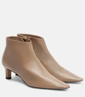 THE ROW Carla 45 Leather Ankle Boots - Beige