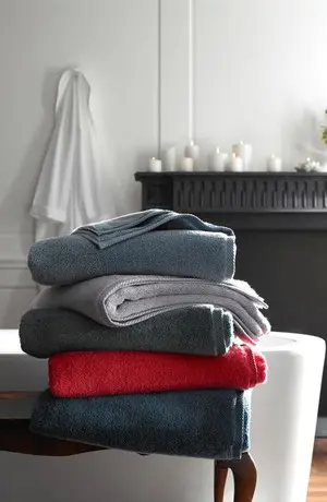 MATOUK Milagro Hand Towel Opal