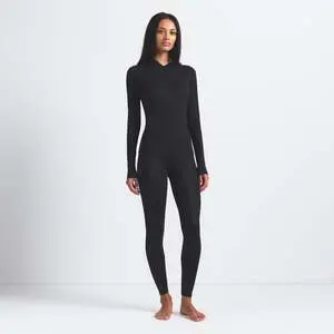 SKIMS Bonded Waist 26" Legging | Blue | | Nike Shine - Obsidian