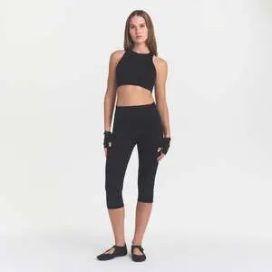 Skims Cropped Leggings