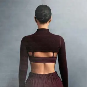SKIMS Vintage Seamless Long Sleeve Shrug - Currant