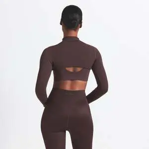 SKIMS Vintage Seamless Shrug - Phoenix