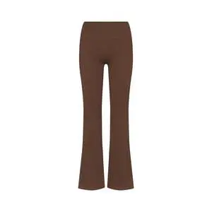 SKIMS Nike Matte Slim Flare Legging - Dark Sepia