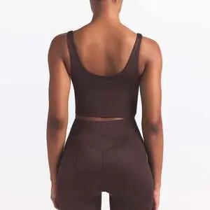 SKIMS Scoop Neck Bra Top | Black | | Nike Shine - Phoenix