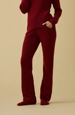 KIP Merino Cashmere Lounge Pants - Crimson
