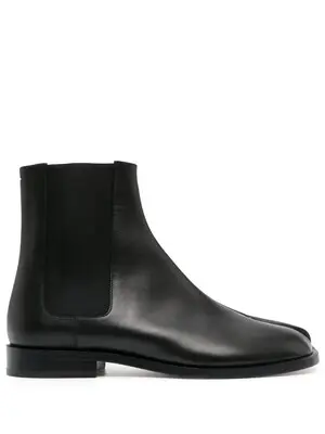 MAISON MARGIELA Tabi Chelsea Boots