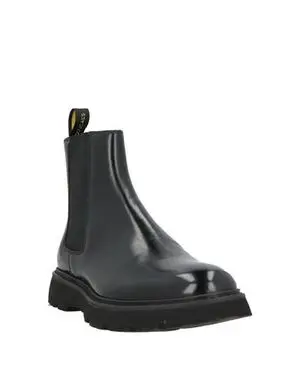 DOUCAL'S Leather Chelsea Boots