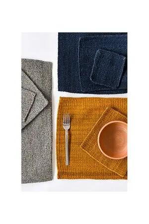 LOOM IMPORTS Handwoven Wool Placemat Set - Navy