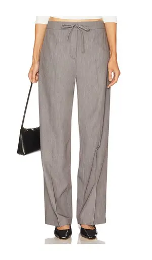 L'academie Melba Pant
