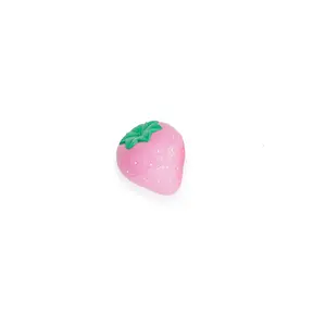 DAYDREAM SOCIETY Strawberry Lip Balm - Pink
