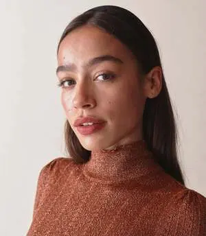 HMD Minou Turtleneck