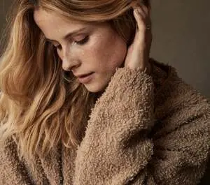 HMD Arden Cashmere Blend Cardigan Sweater
