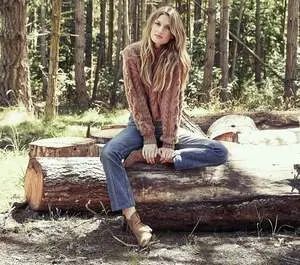 HMD Alpaca Blend Popcorn Stitch Cable Knit Sweater
