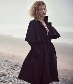 HMD Bolton Coat - Deep Navy