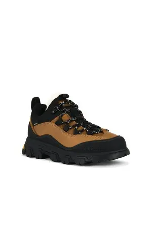 UGG Metrotrek Hiker Sneaker